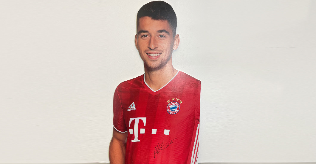 Marc Roca for Your Home! Signed Bayern Munich Displayuhause! Signierter ...