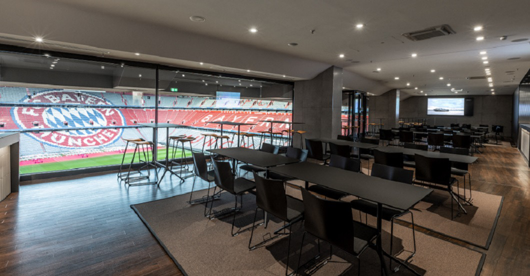 Football Experience: Bayern Munich vs. Wolfsburg as VIPs!Fußball ...