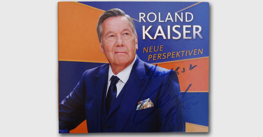 Roland Kaiser spendet seine signierte CD „Perspektiven“