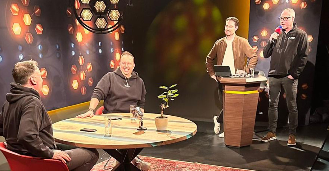 Signed Table from the Sky Show “Glanzparade”