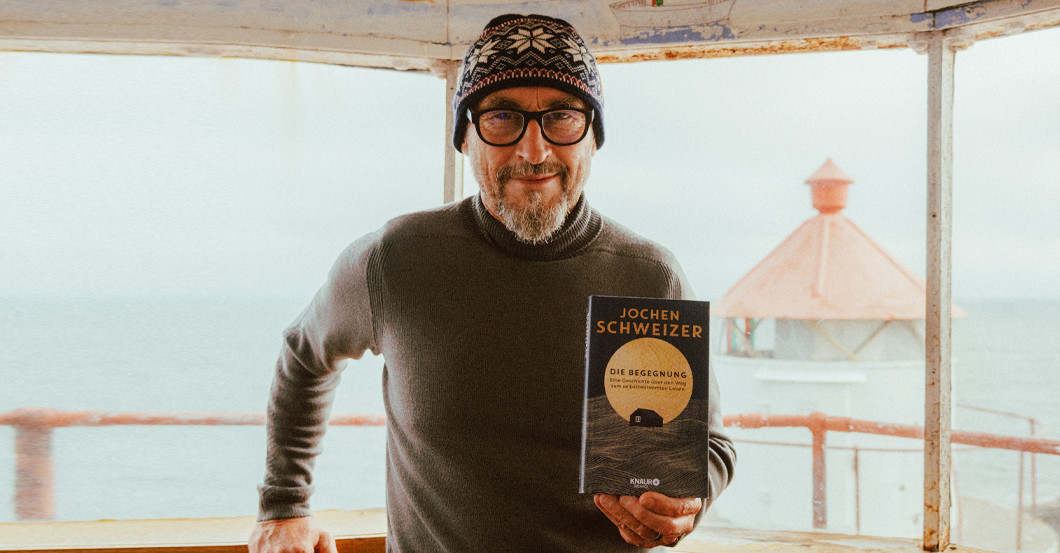 Zu Weihnachten: Jochen Schweizer signiert sein neues Buch
