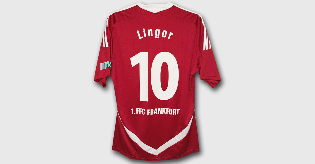 Renate Lingors getragenes und signiertes Abschiedsspiel-Trikot