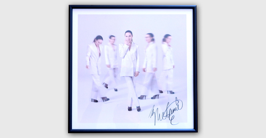 Limitierte und signierte Vinyl-LP von Spice Girl "Mel C"