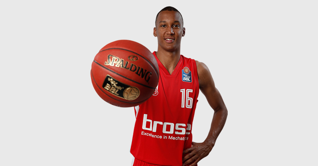 Das letzte Basketball-Trikot von Brose Bamberg-Star Louis Olinde