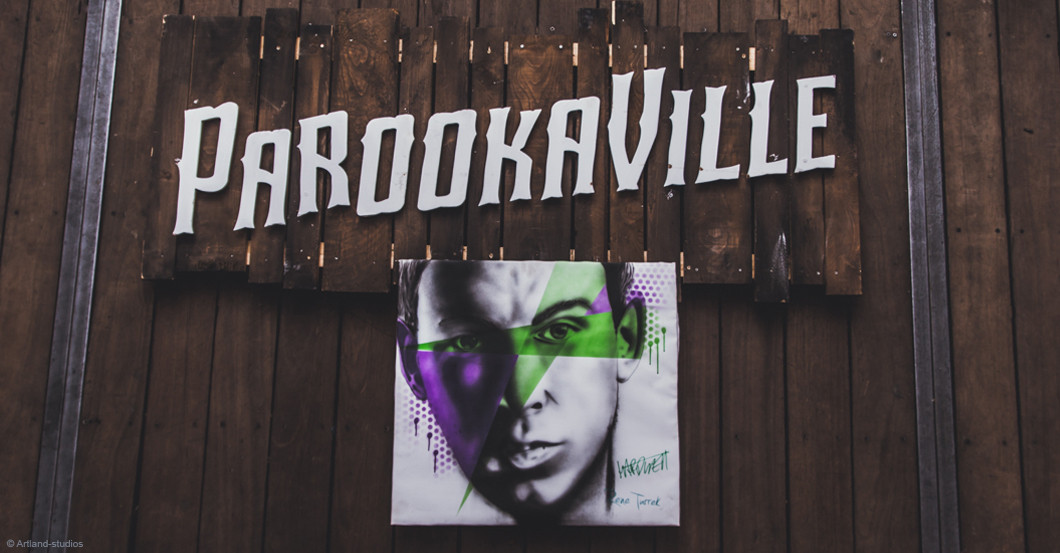 Von Hardwell handsigniert: Rene Turreks Kunstwerk