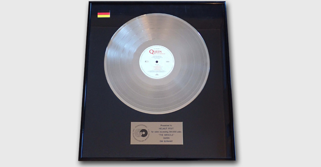 Absolute Rarität: Platin Schallplatte zum Queen-Album