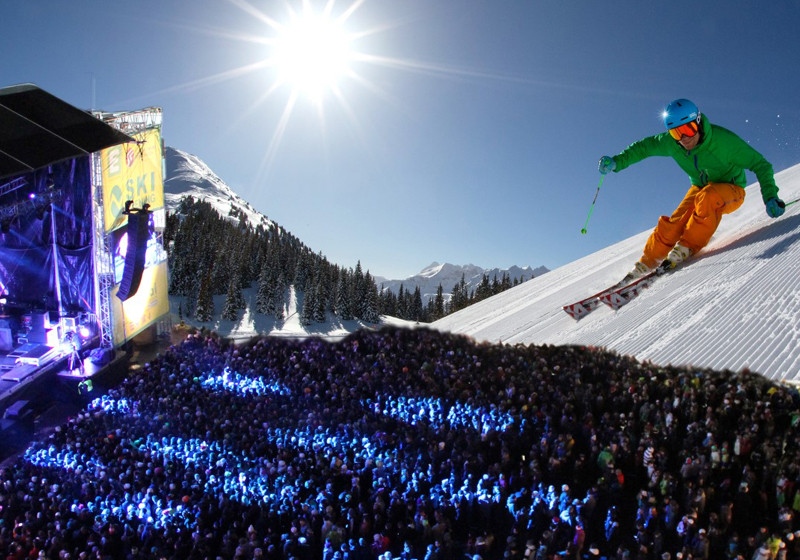 Als VIP in den Winter starten: Tickets für das Skiopening Schladming