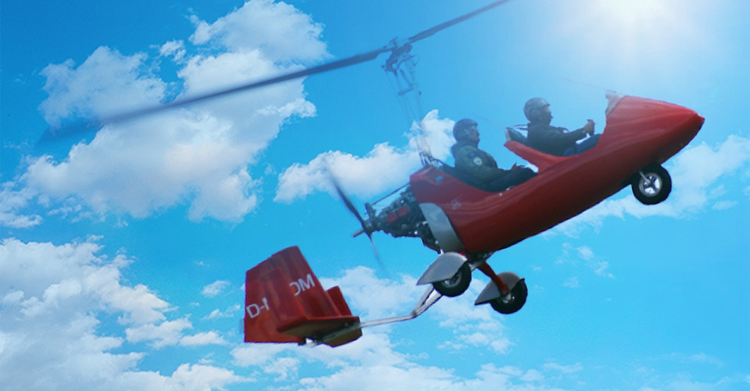 "Motorcycle of the Sky" - Gyrocopter Flight over Munich