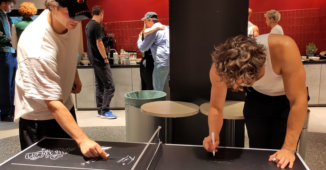 Unique Ping Pong Table with Signatures from Stars