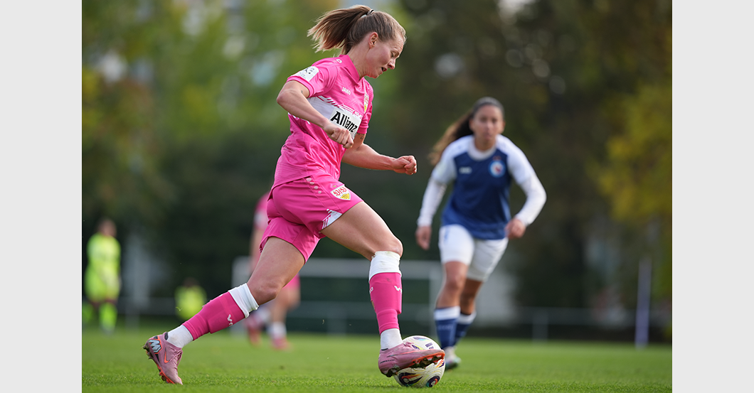 Getragenes & signiertes VfB-Sondertrikot von Maxi Rall