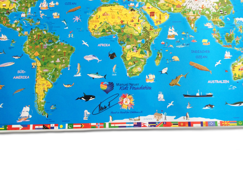 Für kleine Weltenbummler: Weltkarte signiert von Manuel Neuer